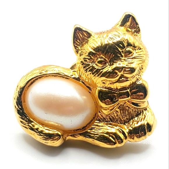 Avon | Jewelry | Vintage Avon Cat Kitty Pearl Real Gold Plated Tie Tack ...